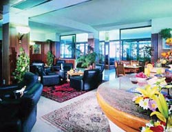 Hotel Auto Park - Florencia - Florencia