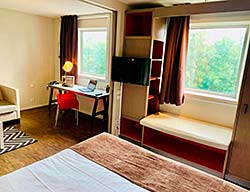 Hotel Suites By Mdb Roissy - Paris Cdg-roissy Airport - Paris
